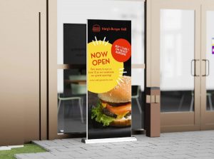 Standee là gì? Ý nghĩa, công dụng và phân loại Standee